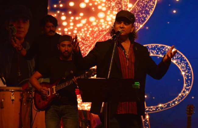 Musical Night के साथ हुआ आइकानिक महोत्सव का धमाकेदार समापन - The iconic ...