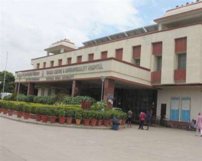 बीएचयू के चिकित्सा विज्ञान संस्थान में कैंसर के मरीजों को मिलेगी ...