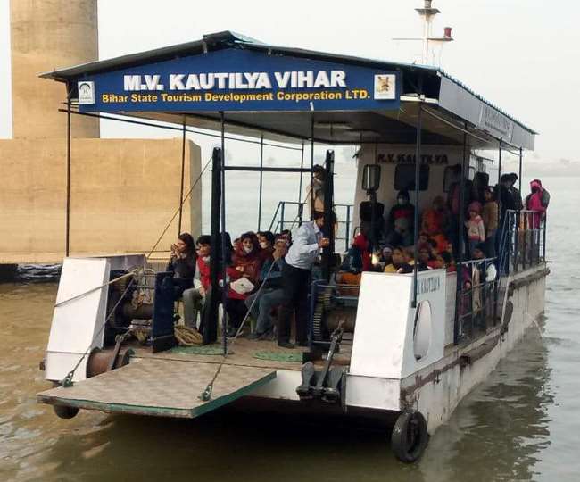 पटनावासियों के नए साल को रोमांचकारी बनाएगा पानी वाला जहाज गंगा की सैर ...