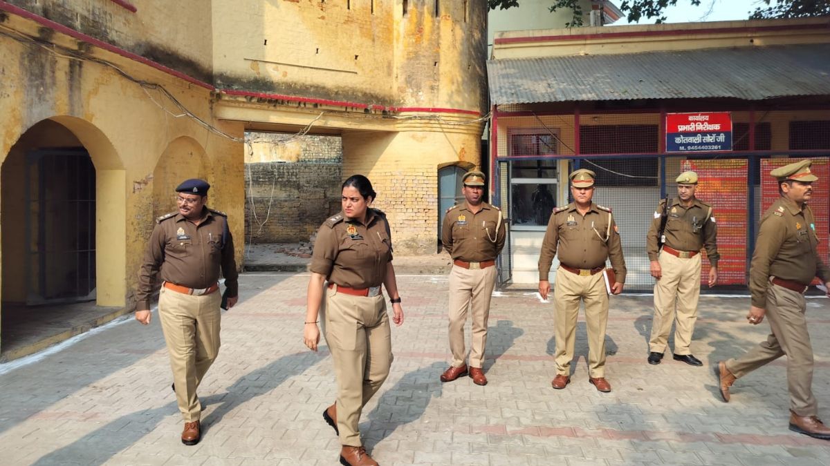 एक्शन मोड़ में आईं IPS अंकिता शर्मा, अचानक पहुंच गईं सहावर थाने; जब ...