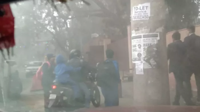 Gurugram Weather Update: गुरुग्राम में सीजन का सबसे घना कोहरा, थमी ...