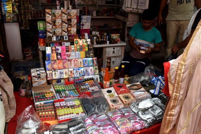 रामपुरी टोपी व कन्नौज के ईत्र की खुशबू के साथ मनेगी ईद - Eid will be ...