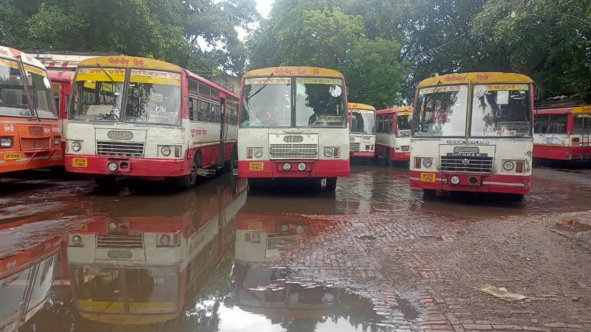 Pilibhit Monsoon झमाझम बारिश के साथ हुई मानसून की दस्तक के बीच बिजली ...