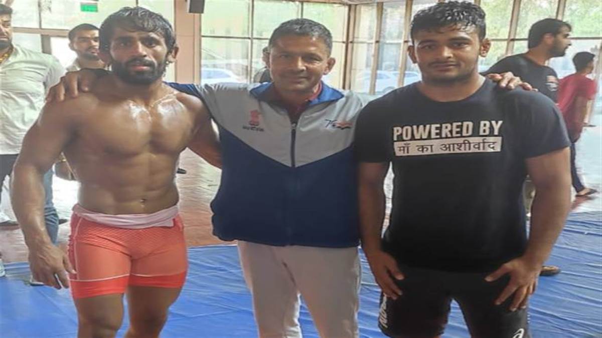 कामनवेल्थ गेम्स में : बजरंग और दीपक पूनिया से स्वर्ण की उम्मीद ...