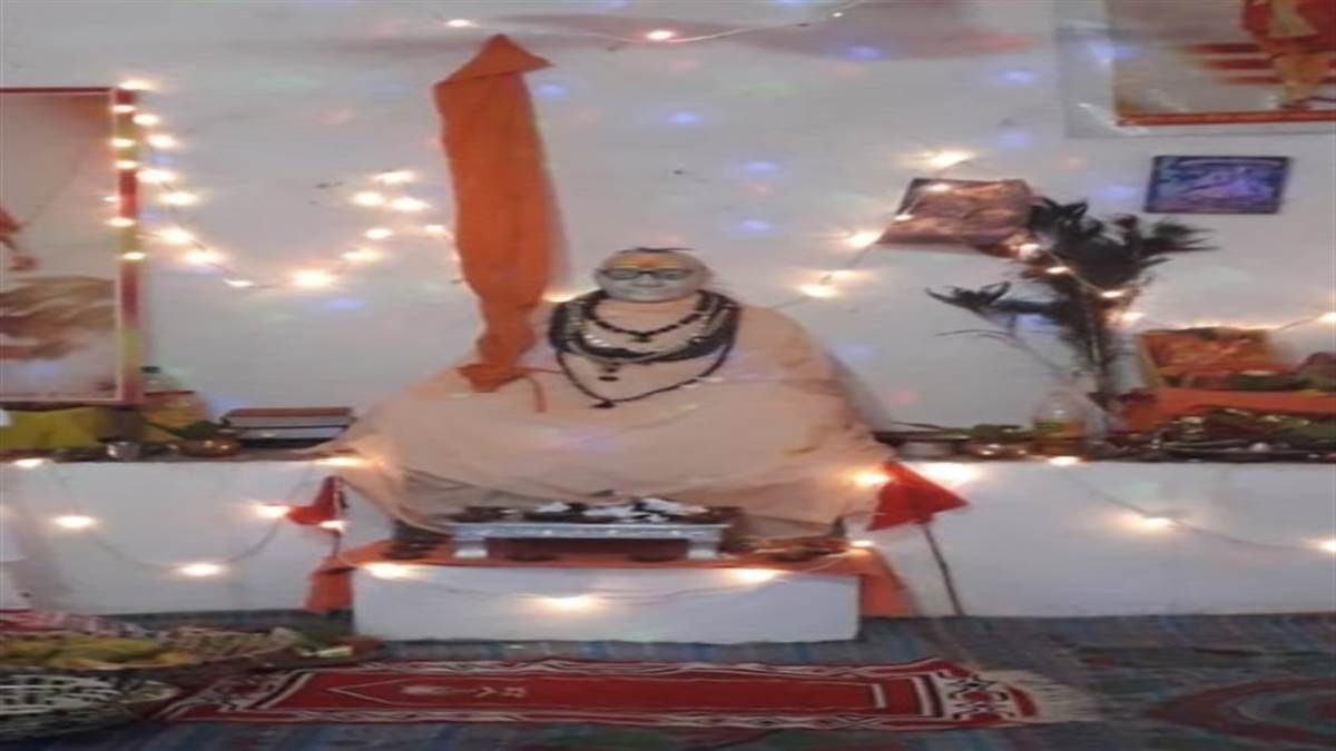 करपात्री जी महाराज का असली नाम था कुछ और... करपात्री नाम रखने के पीछे ...