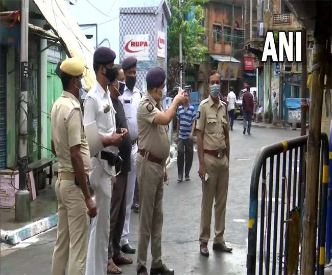 Bengal Chunav Hinsa: बंगाल में उपचुनाव में भी हिंसा का दौर जारी, बम ... Bengal Chunav Hinsa: बंगाल में उपचुनाव में भी हिंसा का दौर जारी, बम ...