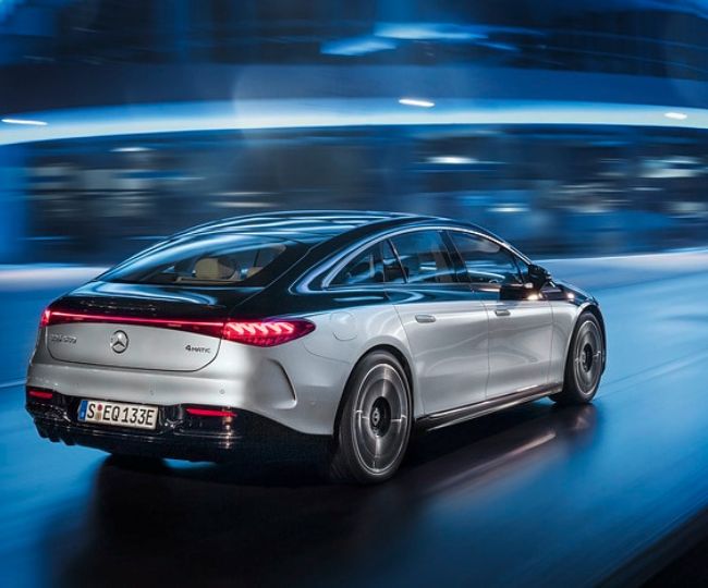 Mercedes-Benz EQS 580: सिंगल चार्ज पर 857km जाती है यह 'मेड इन इंडिया ...