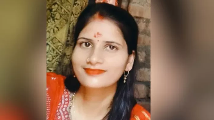 बदायूं में फंदे से लटका मिला विवाहिता का शव, मायके वालों ने लगाया पीटकर ...