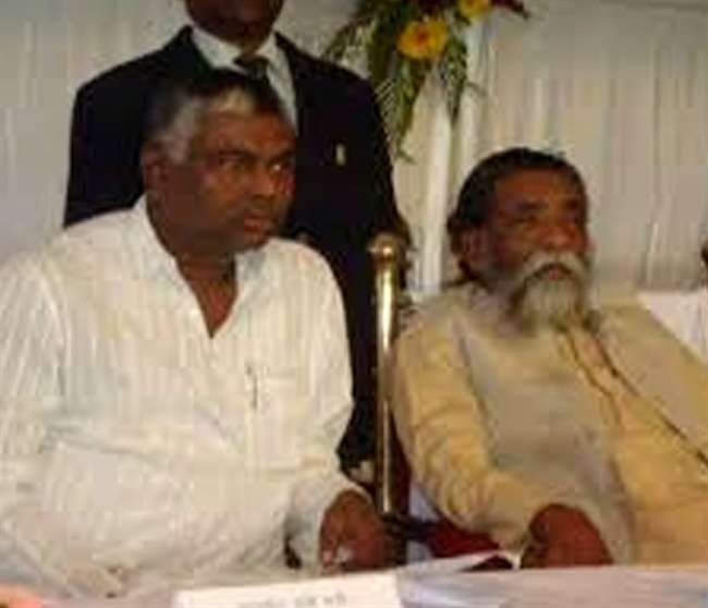 पूर्व मंत्री मथुरा के खिलाफ खड़ा हुआ सोनोत संथाल समाज, कहा- टुंडी में ...