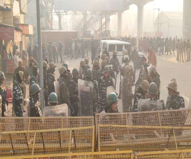 Tikri Border Dispute: अपने दांव में खुद ही फंसे आंदोलनकारी, बार्डर ...