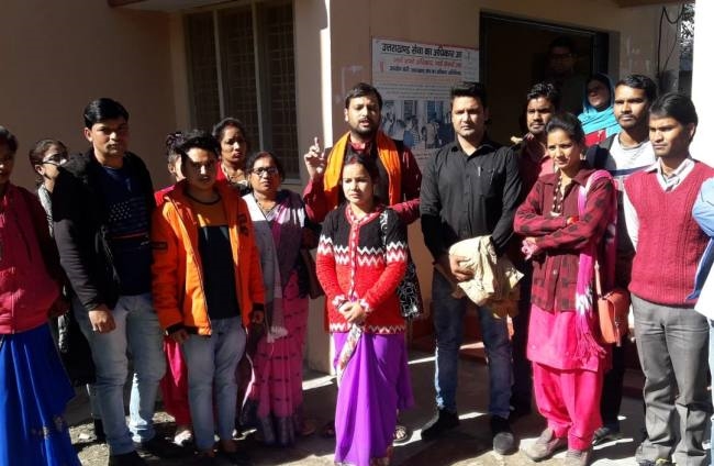 पहली ही बैठक चढ़ी हंगामे की भेंट, प्रमुख के देर से आने पर भड़के सदस्य ...