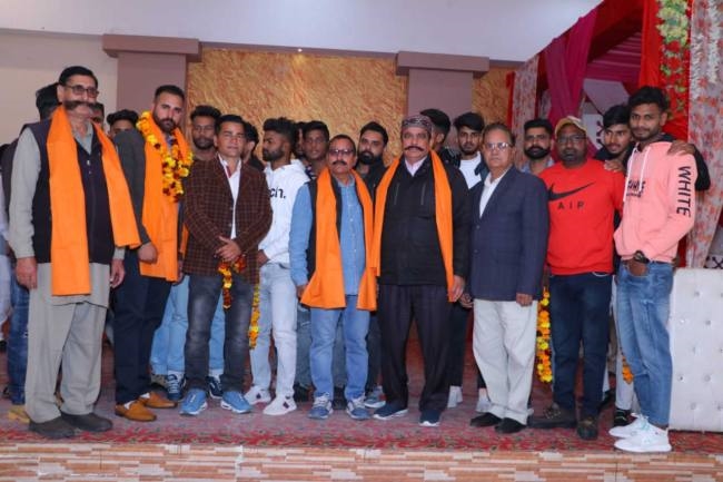 श्री राजपूत करणी सेना के ठाकुर रमन डोगरा बागोवाल के प्रधान नियुक्त ...
