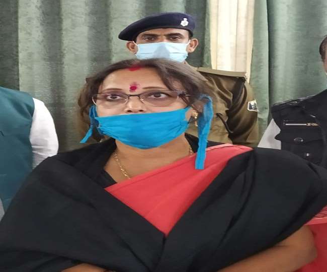 मधुबनी में परिवहन मंत्री शीला कुमारी बोलीं- सुरक्षित यातायात के लिए ...