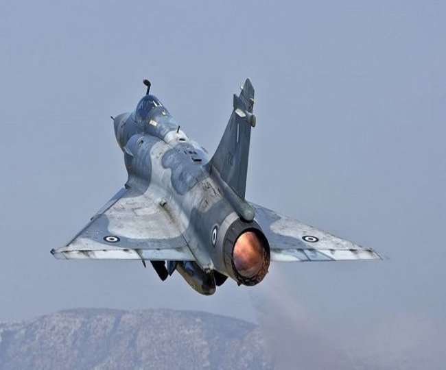 Pak Jet Seen Near Poonch LoC ड्रोन के बाद अब पुंछ एलओसी पर दिखा ...