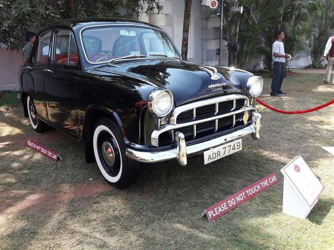 Golden Era Of Cars: सफेद कार और लाल बत्ती... वो 'सरकारी गाड़ी' जिसने ...