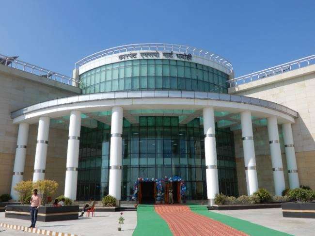 Bhadohi के कालीन उद्यमियों की मांग : मझधार में कारपेट कारोबार, राहत ...