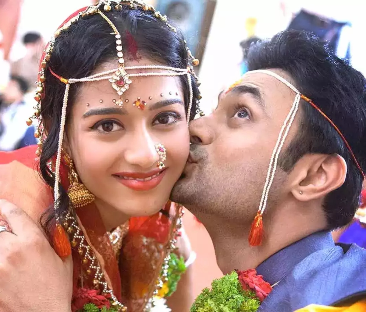 बॉलीवुड के इन सितारों ने रचाई थी सीक्रेट वेडिंग, एक ने तो फिल्म की ...