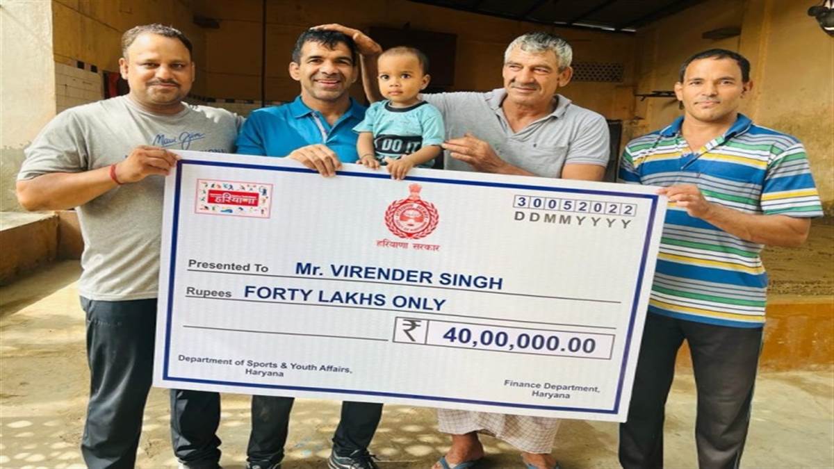 डेफ ओलिंपिक मेडल जीतने पर कम इनामी राशि मिलने पर बिफरे गूंगा पहलवान ...