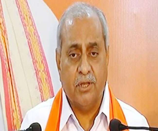 Gujarat: नितिन पटेल का कांग्रेस पर पलटवार, कहा-कांग्रेस को पच नहीं रही ...