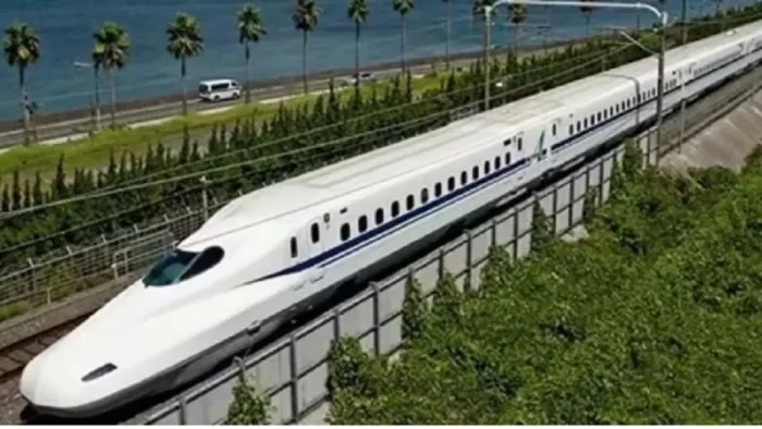 स्वदेशी तकनीक से बुलेट ट्रेन बनाने पर काम कर रहा भारत, मुंबई-अहमदाबाद ...