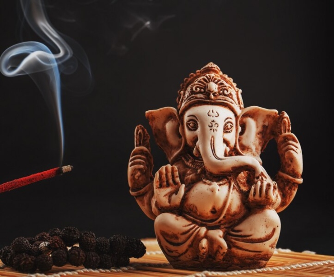 Gajmukh Katha: गणेश जी को इसलिए लगा हाथी का सिर, गजासुर का वरदान बना ...