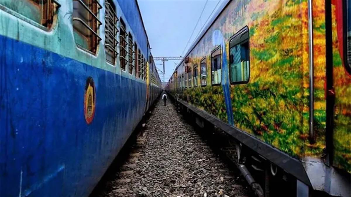 Live Train Status live-train-status