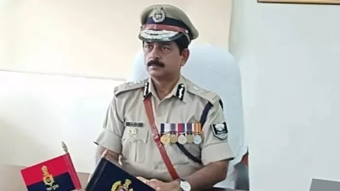 DGP Alok Raj: एक्शन में नए डीजीपी, पद संभालते ही पटना के पुलिस अफसरों ...