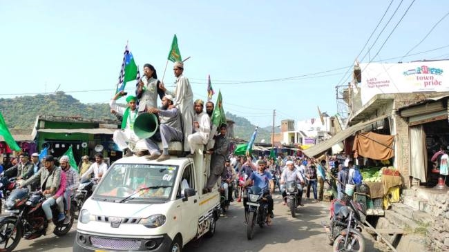 ईद मिलाद उन नबी पर्व कालाकोट में भी धूमधाम से मना - Eid Milad, those ...