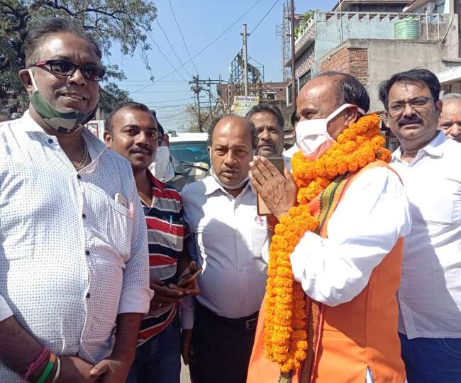 जन्मभूमि झरिया आकर भाव विभोर हुए कांके विधायक समरी लाल कांग्रेस के दलित ...