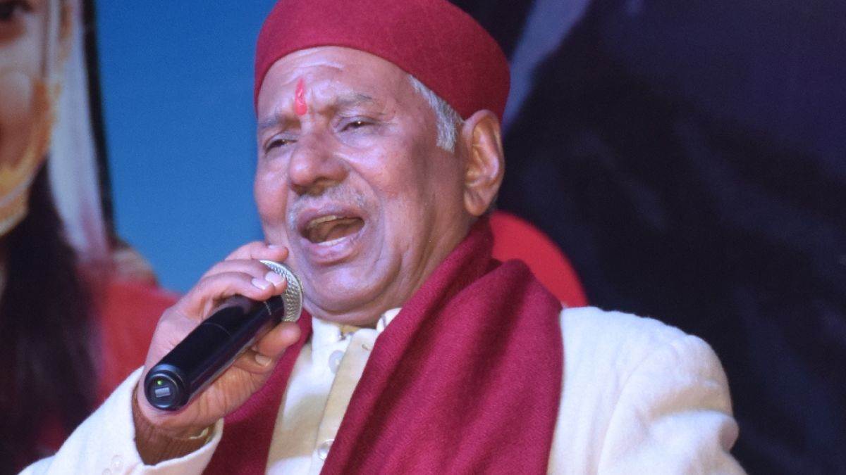 लोकगायक नरेंद्र सिंह नेगी : मां का संघर्ष देख लिखा पहला गीत, फिर रचा ...