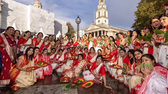 फिर भी दिल है हिंदुस्तानी... लंदन में दिखी बांग्ला संस्कृति की झलक ...