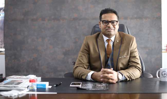 सेकेंड हैंड लग्जरी कार मार्केट आर्धिक मंदी से निपटने को तैयार, पढ़ें ...