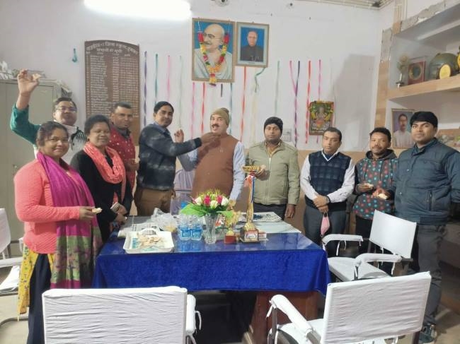 दुमका में लीडर स्कूल होगा प्लस टू जिला स्कूल - Plus 2 school will be ...