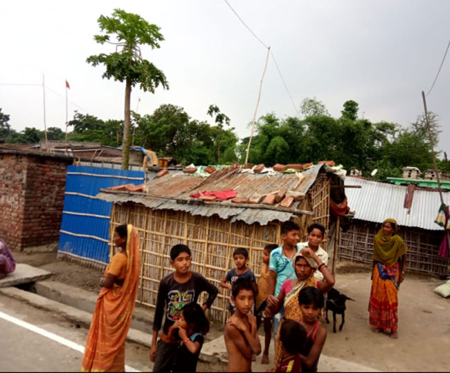 बिहार के एक गांव में मुफलिसी में जी रहे Ex CM भाेला पासवान शास्‍त्री के ...