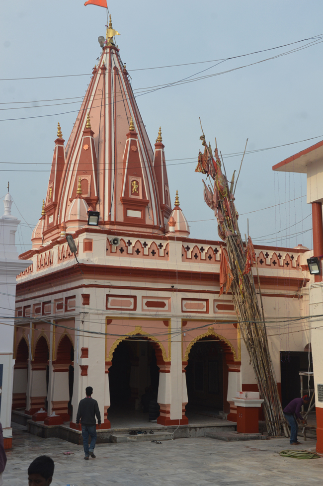 गंगा तट पर स्थित बाबा बूढ़ानाथ मंदिर की अद्भुत है गाथा, आप भी जानें ...