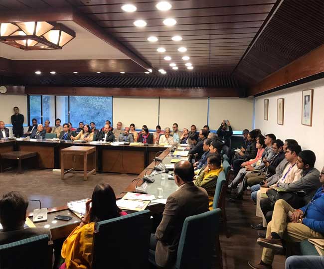 जेएनयू में हुए आंदोलन और हिंसात्मक घटनाओं से पढ़ाई बाधित, आम छात्र के ...