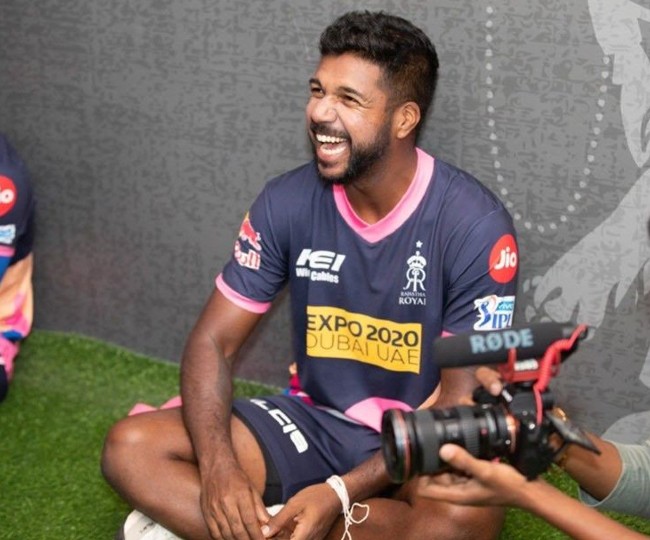 धौनी को चाहने वाले गेंदबाज ने कहा, राहुल द्रविड़ से मुश्किल बल्लेबाज ...