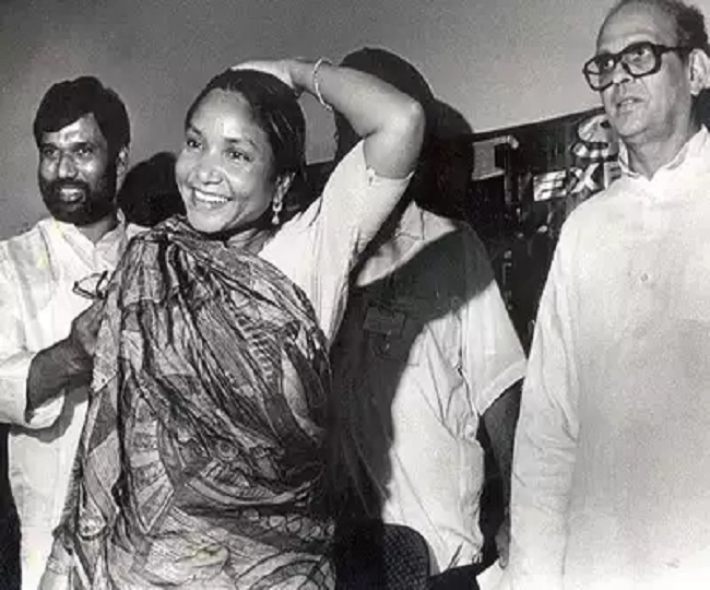 फूलन देवी : चंबल के बीहड़ से संसद तक बेहद चुनौती भरा रहा बैंडिट क्वीन ...