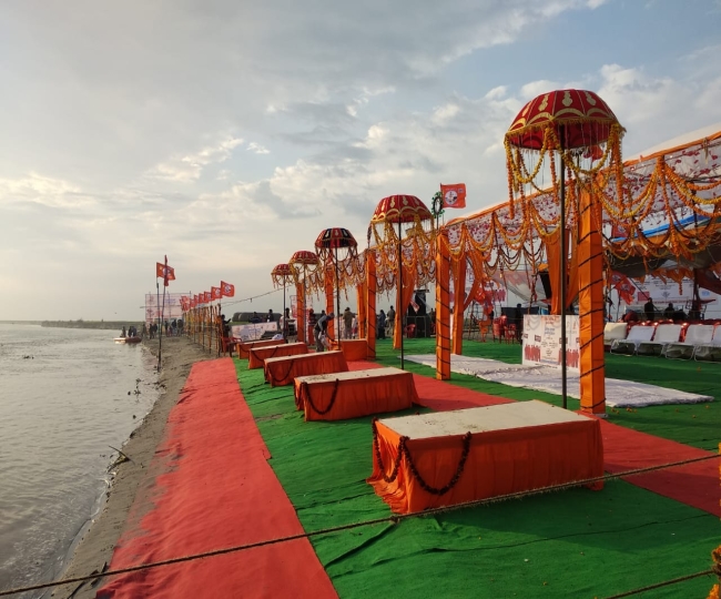 Ganga Yatra: मखदूमपुर में आरती के साथ शुरू दूसरे दिन की गंगा यात्रा ...