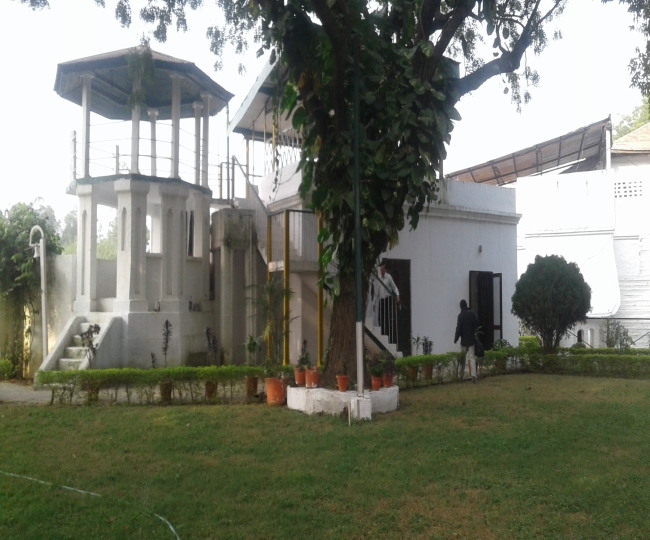 रफ्तार का गवाह है मेेेेरठ का रेसकोर्स, क‍भी होती थी LIVE घुड़सवारी ...