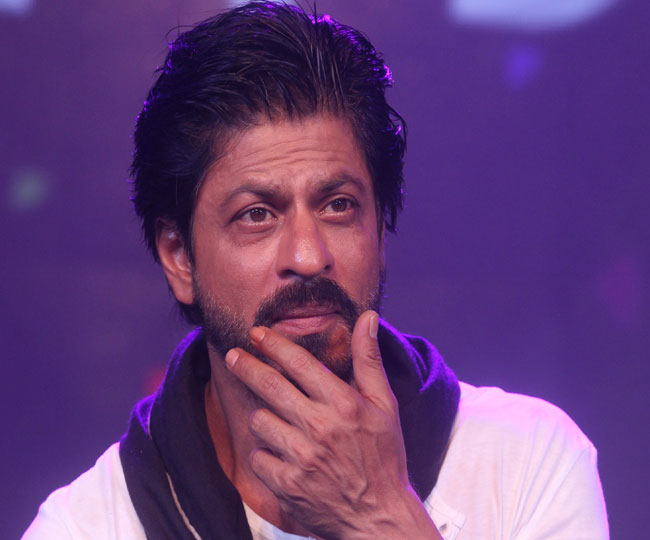 Shah Rukh Khan के प्रशंसको में 95 साल की मनोरमा आचार्य दीवानगी की