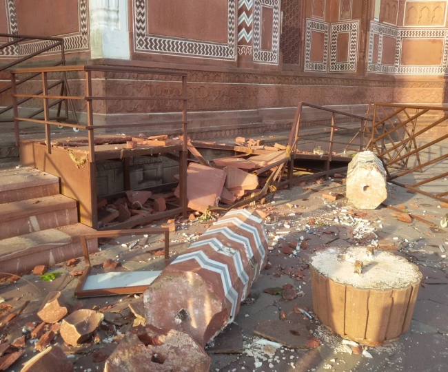 Taj Mahal Damage Due To Rain: मौसम ने बार-बार किया है ताज का सीना छलनी ...