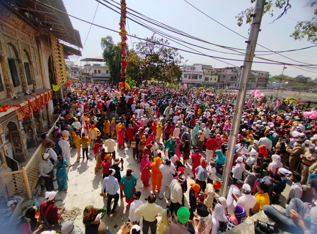 Jhanda Mela: देहरादून में झंडे जी का आरोहण, कोरोनाकाल के चलते इस बार ...