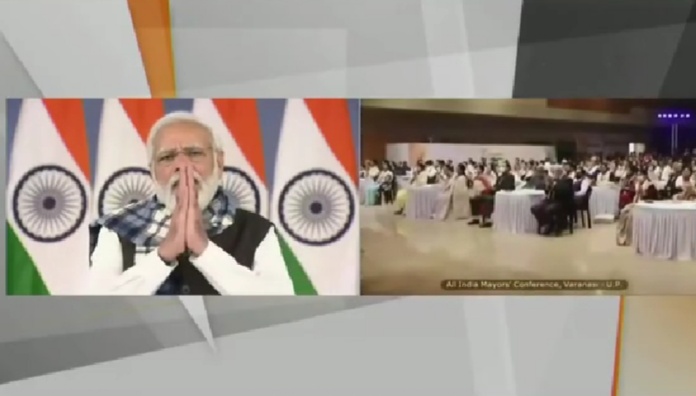 वाराणसी में महापौर सम्मेलन : देश के महापौर से प्रधानमंत्री नरेन्‍द्र ...