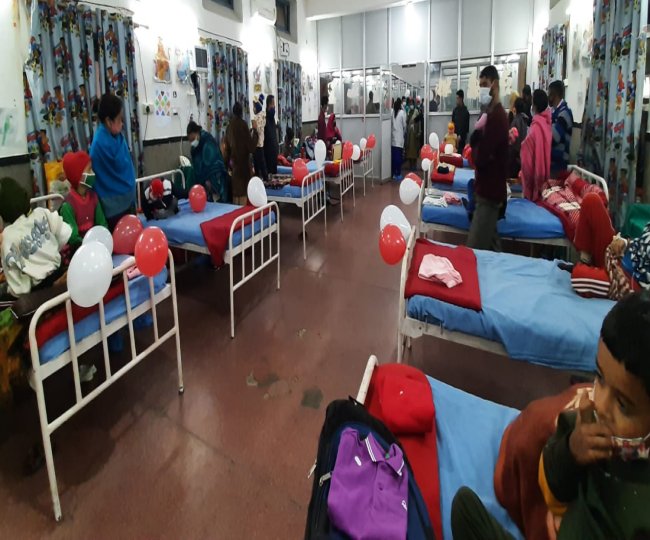 जम्मू के डाक्टर संजीव ढिंगरा कैन किड्स की मदद से कैंसर पीड़ित बच्चों को ...