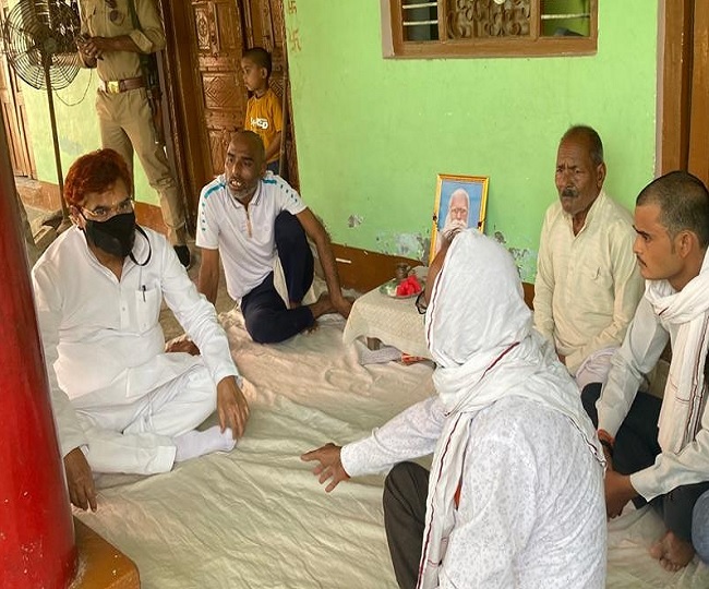 हाथरस के सादाबाद से BSP विधायक रामवीर उपाध्याय ने कहा- 2016 के बाद ...