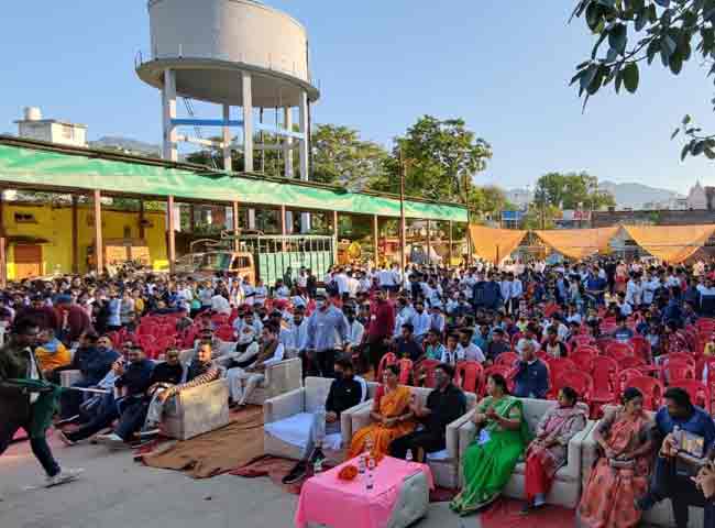 ऋषिकेश : पर्यावरण संरक्षण और तीर्थ नगरी की स्वच्छता के लिए दौड़े युवा ...