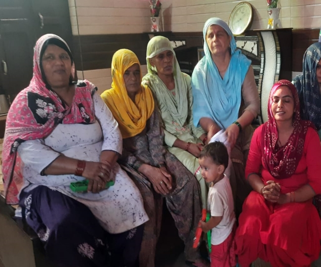 Tokyo Olympics: सीमा बिस्ला के कैंसर पीड़ित पिता बोले, बेटी ने बढ़ाया ...