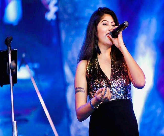 LIVE शो कर घर खर्च में बटाया हाथ, कड़े संघर्ष के बाद बॉलीवुड में बनाया ...