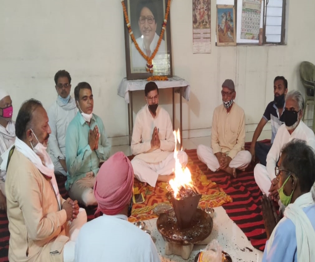 Tribute To Chaudhary Ajit Singh: फेसबुक लाइव पर लाखों ने देखा अजित सिंह ...